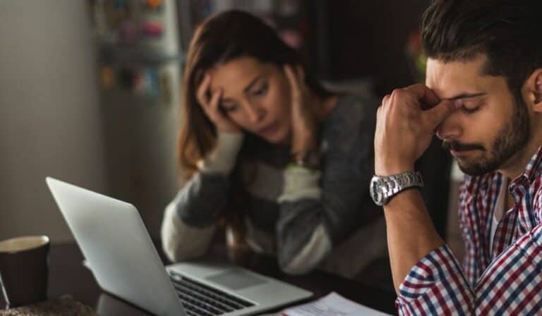 7 Honest Reasons Why Making Money is SO Hard [The Facts]