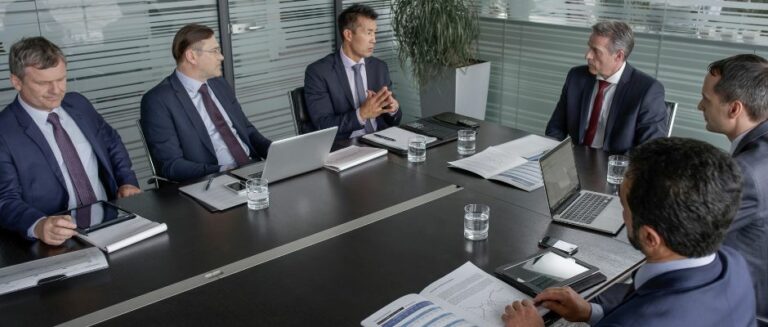 Can Shareholders of a Company Fire the CEO? [The Facts]